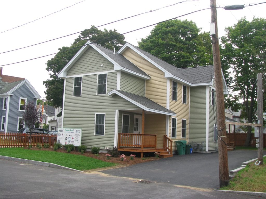 Volunteer | Southeast New Hampshire Habitat for Humanity - Southeast ...